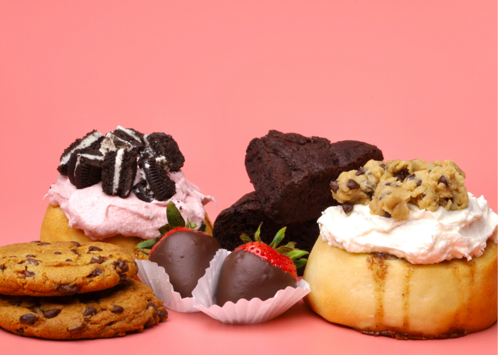 Cinnaholic Celebrates Dads and Grads with a Signature Gift Box ...