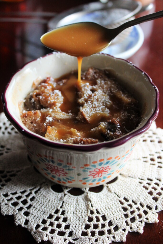 Caramel Bread Pudding - VEGWORLD Magazine